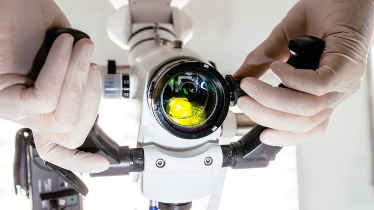 Exploring Endodontic Microscope in Modern Dentistry